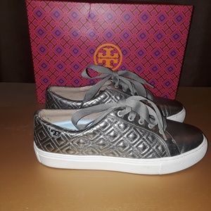 Tory Burch | Shoes | Tory Burch Lace Up Sneaker | Poshmark